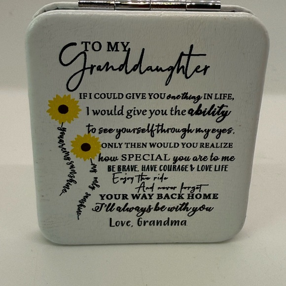 Gtizry | Other | Granddaughter Keepsake Box With Inspirational Message ...